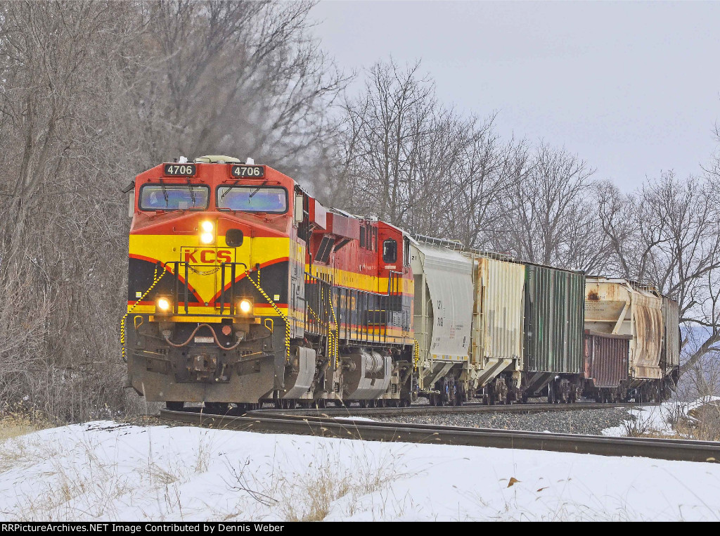 KCS 4706, ICE's Marquette Sub.